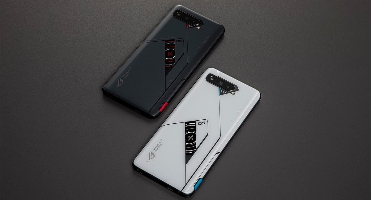 Сравниваем начинку Asus ROG Phone 5s и Red Magic 6S Pro